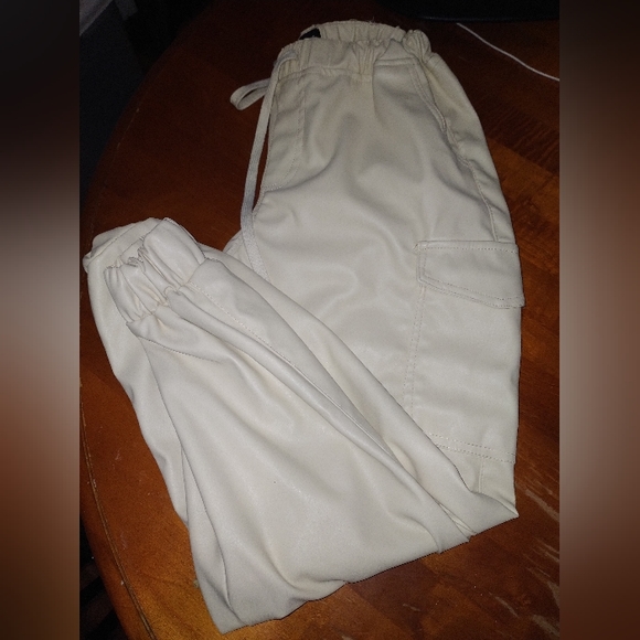 Almost Famous | Pants & Jumpsuits | Almost Famous Capri Style Pants ...